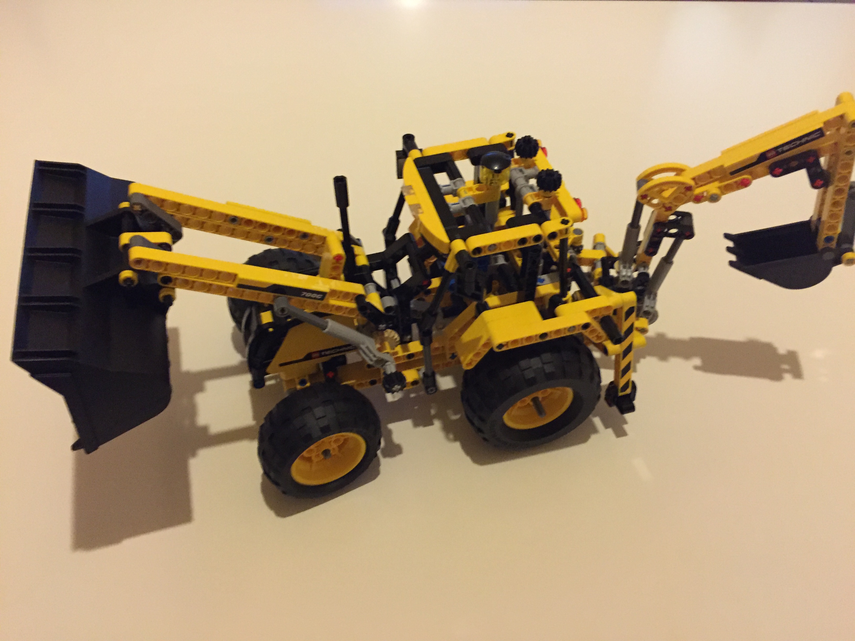 Lego Technic 8069 Backhoe Loader | Hiperbock