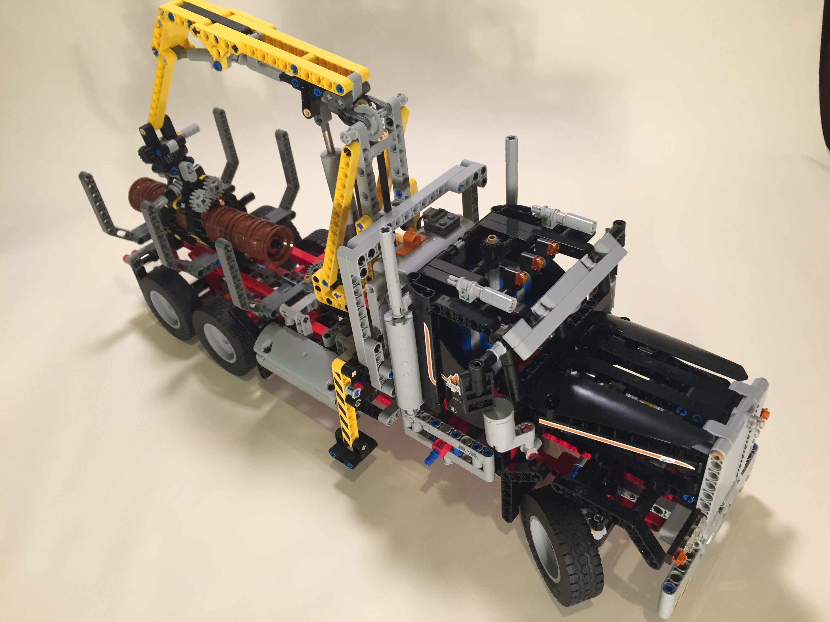 Lego Technic 9397 Logging Truck – Build video | Hiperbock