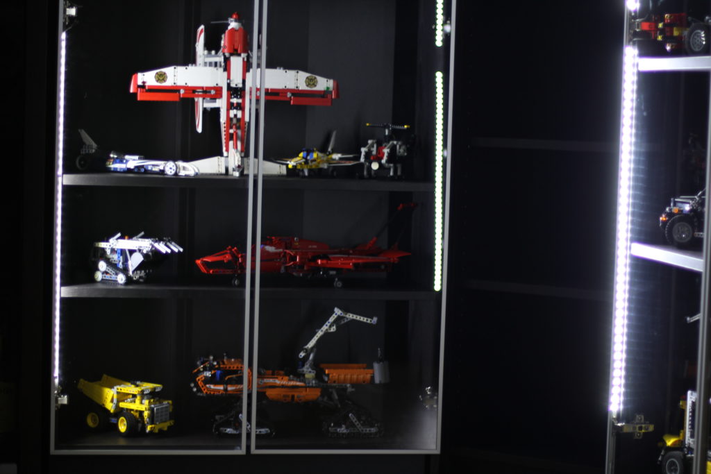 Lego display cabinet LED Installation | Hiperbock